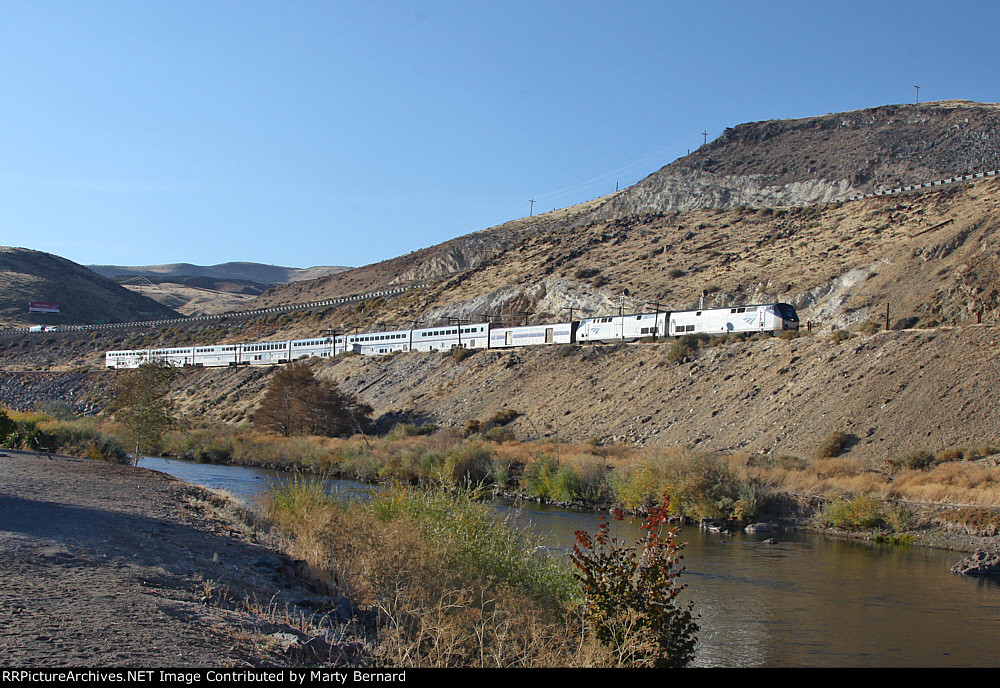 Amtrak 95 and 42 Lead Tr #6, the EB California Zephyr Along the Truckee River